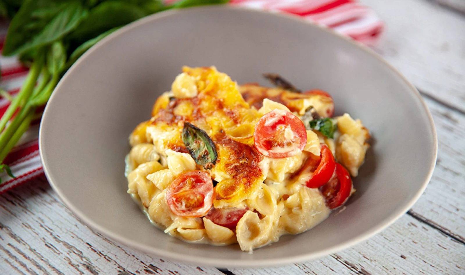 Mozzarella and Basil Gratin with Small Shells - San Remo
