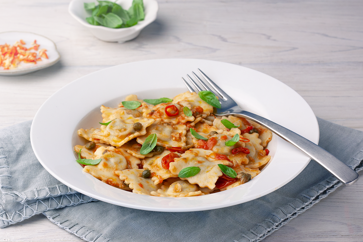 Fresh Vegan Lentil, Spinach & Garlic Ravioli with Spicy Tomato, Basil ...