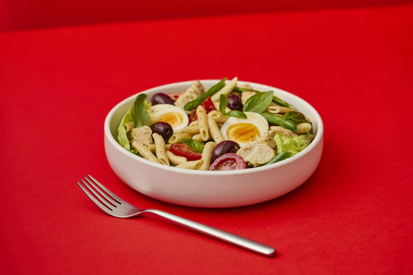 Ready Pasta Penne with Tuna, Corn, Egg, Green Chilli & Avocado ...