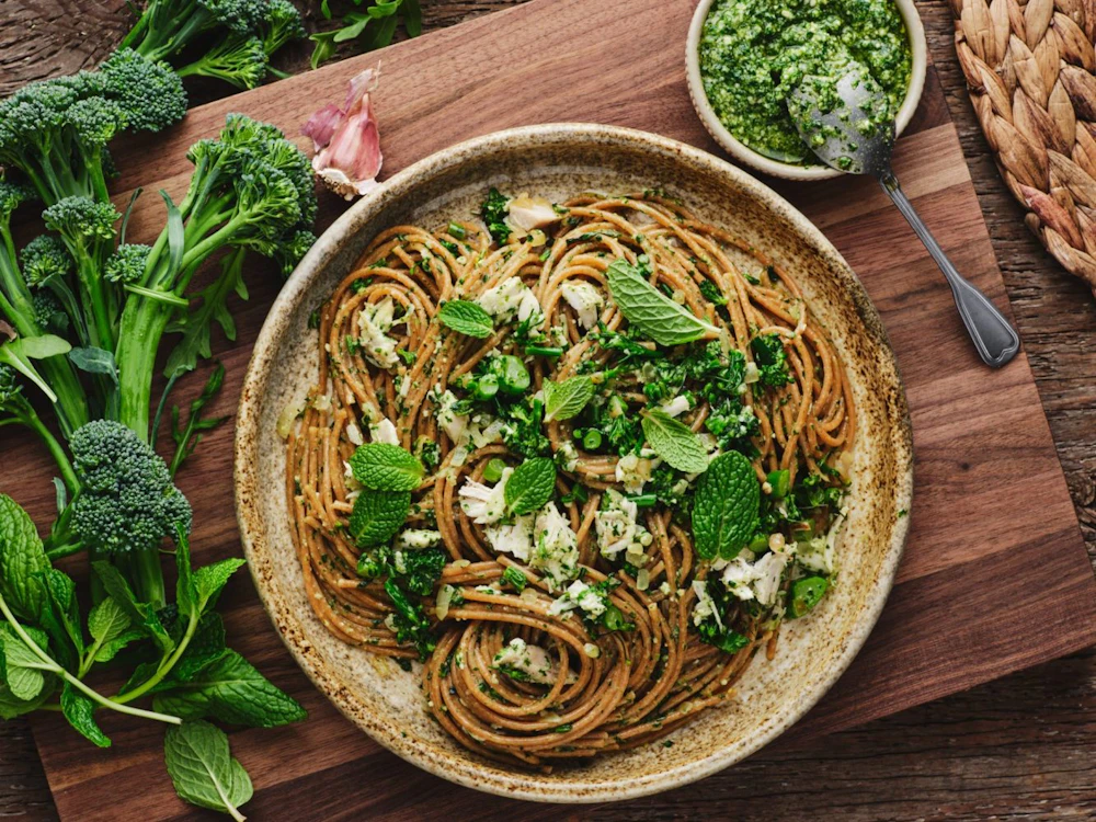 Wholemeal Spaghetti with Roast Chicken, Broccolini and Pesto - San Remo