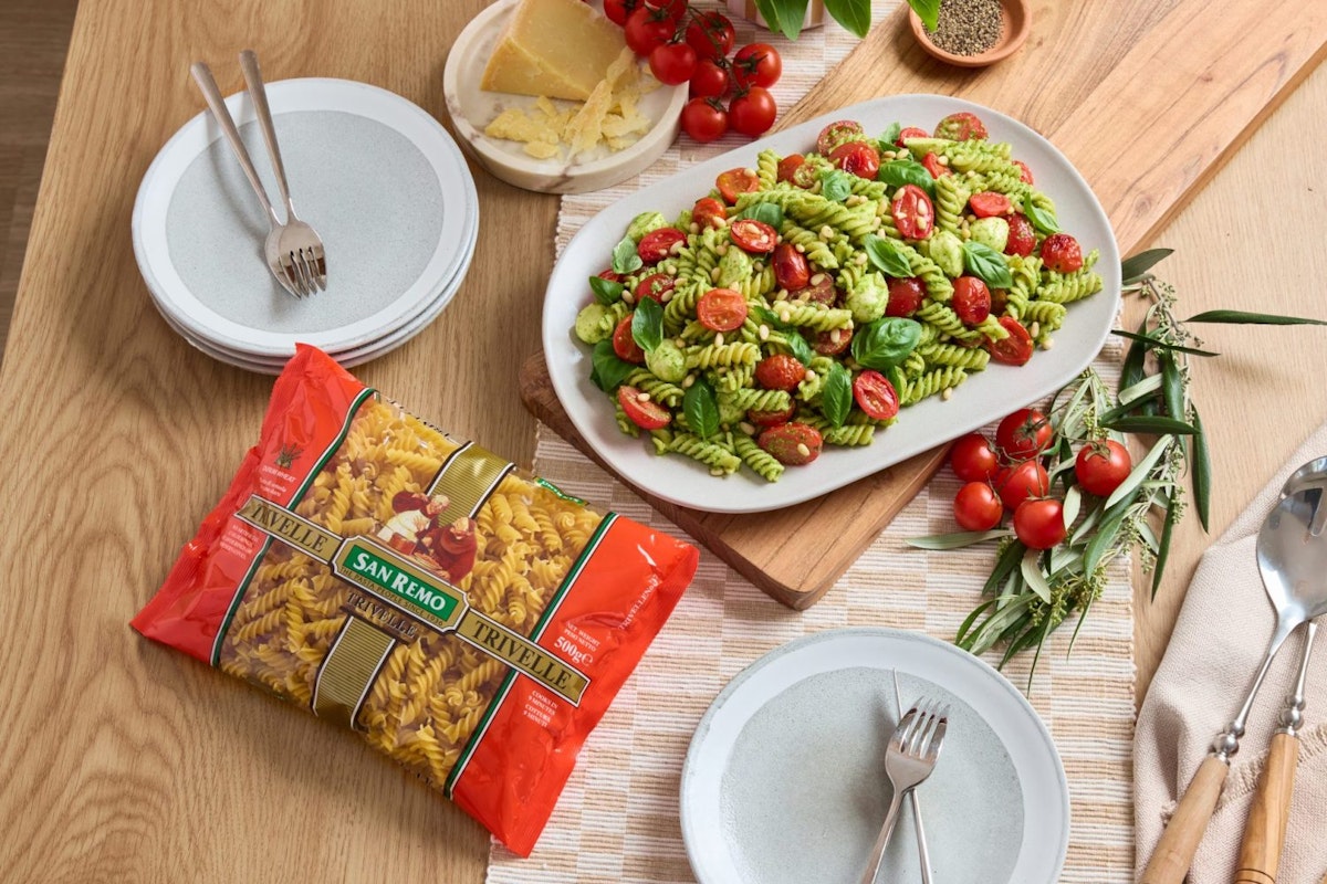 Caprese Pesto Pasta Salad - San Remo